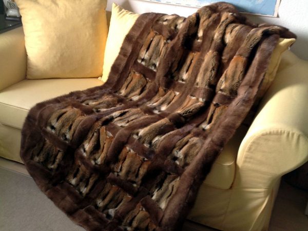 Pelzdecken aus alten Pelzen - Pelz-Atelier Lang